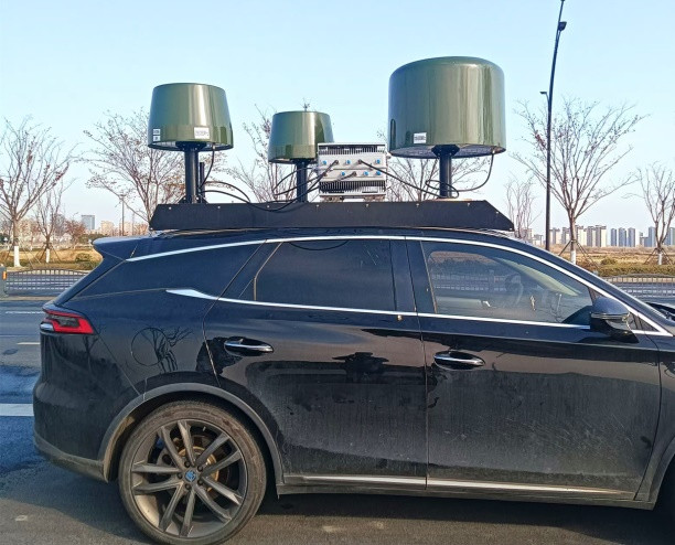 Long Range Vehicle Mounted Drone Jammer khusus untuk FPV